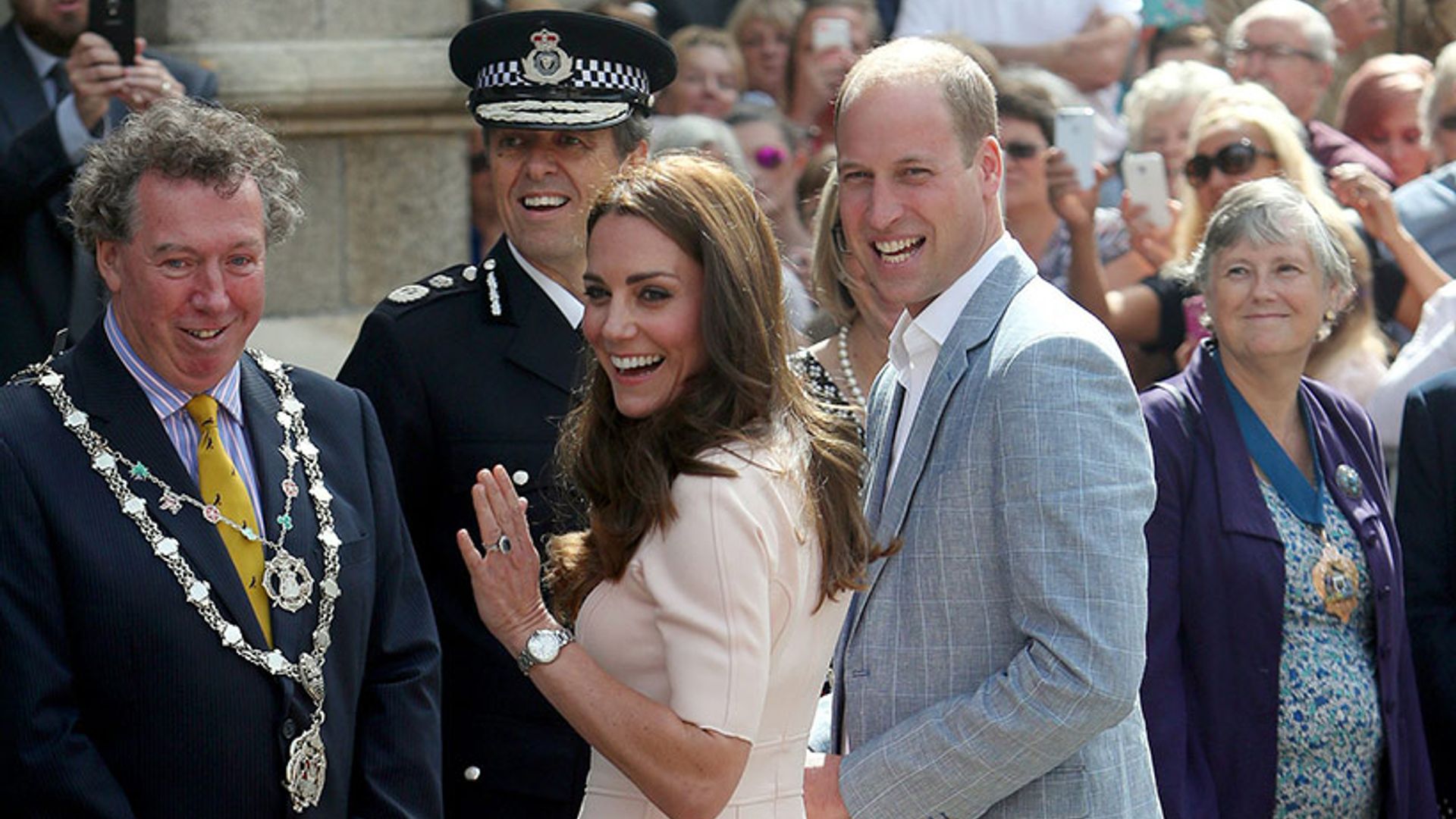 Kate Middleton and Prince William arrive in Cornwall for mini tour | HELLO!