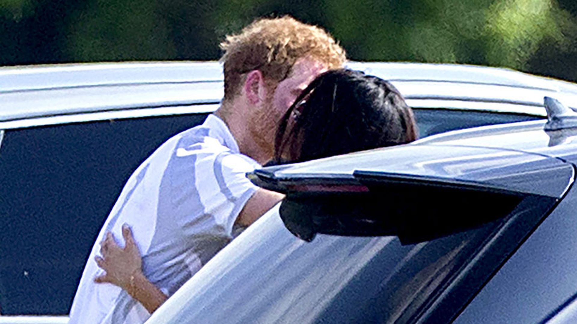 Prince Harry and Meghan Markle share kiss – see the sweet pictures ...