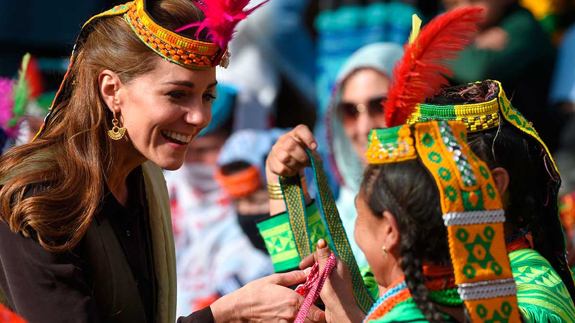 Kate Middleton inspired by the Queen - see the sweet way she has ...