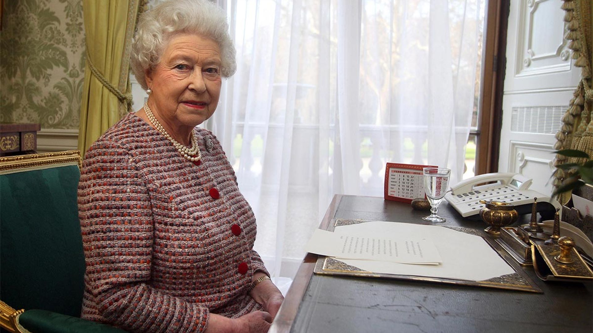 The Queen is hiring at Buckingham Palace and it could be your dream job ...