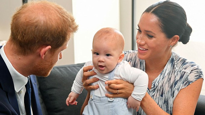 Meghan Markle and Prince Harry's cute Halloween costume for Archie ...