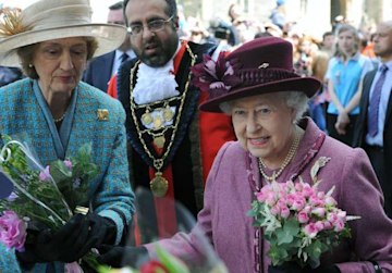 The Queen's sadness revealed as close friend dies | HELLO!