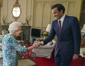 The Queen welcomes special guest to Windsor Castle ahead of Platinum ...