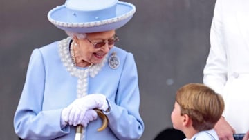 What the Queen really told Prince Louis on the balcony | HELLO!