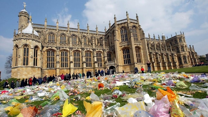 Where will the Queen be buried? The resting place for royals | HELLO!