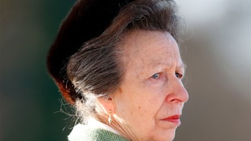 Emotional Princess Anne follows behind Queen's coffin - photo | HELLO!