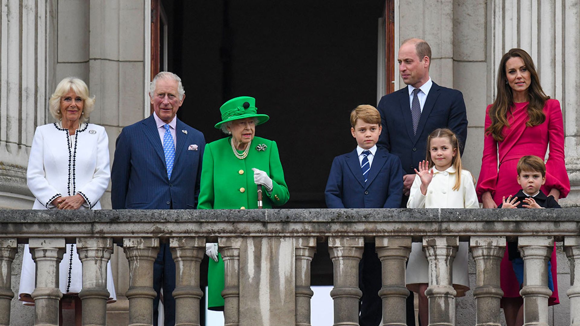 The Queen's great grandchildren's grief: how the Wales' and the ...