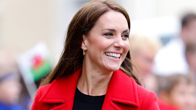 Kate Middleton's surprise appearance has fans all saying the same thing ...