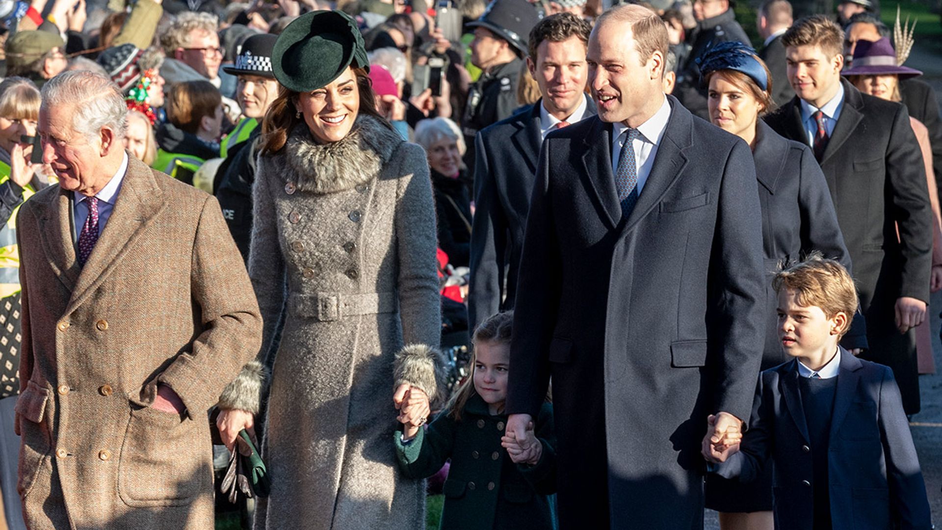 Police issue warning to royal fans ahead of King Charles' Christmas at ...