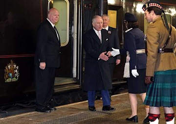 King Charles takes royal train for the first time as monarch - photos ...