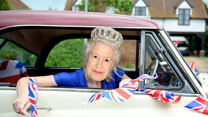 Best royal fancy dress ideas for Jubilee weekend: From Union Jack suits ...