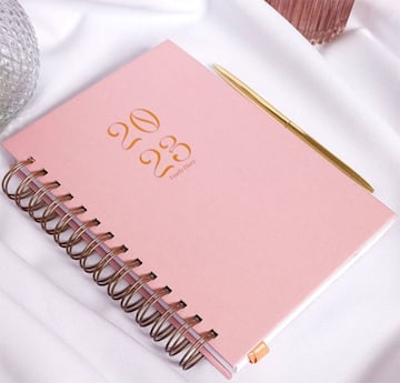 31 Best pink gifts for her: Unique & pretty pink gift ideas for women ...