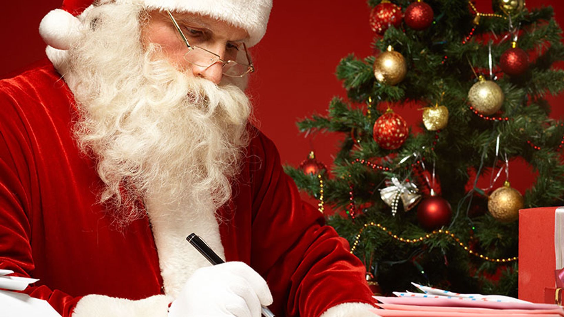 Find out how you can get your kids a personalised message from Santa ...