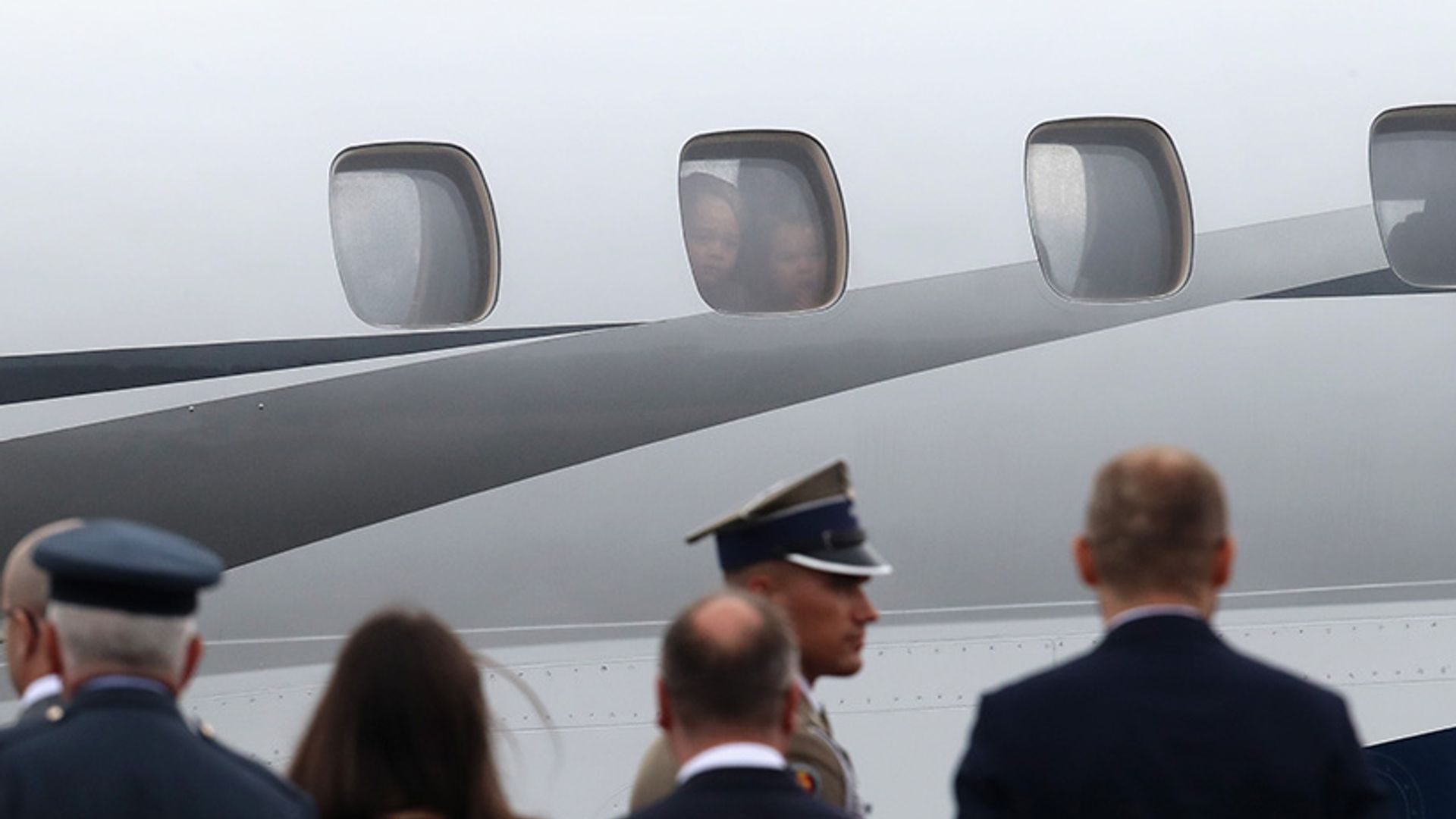 Royal tour: Prince William and Kate Middleton arrive by private jet ...