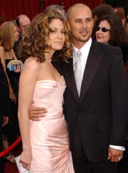 JENNIFER LOPEZ FILES FOR DIVORCE | HELLO!