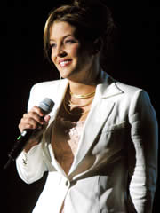 LISA MARIE'S SINGLE LEAVES CRITICS ALL SHOOK UP | HELLO!