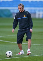 DAVID BECKHAM WARMS UP IN SUNNY MADRID | HELLO!