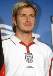 'SURPRISED' BECKS MAY REFUSE BARCELONA DEAL | HELLO!