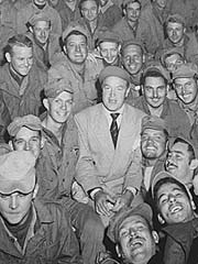 HOLLYWOOD LEGEND BOB HOPE DIES AT 100 | HELLO!