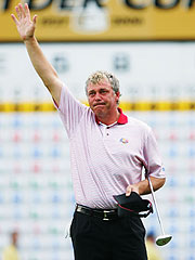 Tears and hugs as Darren guides Ryder team to victory | HELLO!