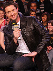 Gerard Butler, Fighting fit Gerard on top form in Toronto | HELLO!