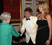 Rod reveals wedding date as he dedicates song to Penny | HELLO!