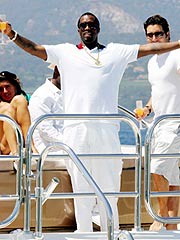 Bono wins support from Penelope for his dedication to | HELLO!