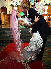 Singer Bif weds writer beau Ian in emotional ceremony | HELLO!