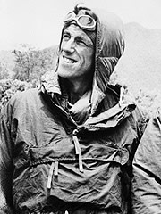 NZ and Nepal lead mourning for Everest hero Sir Edmund | HELLO!