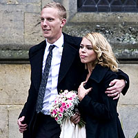 Chris Evans and Laurence Fox visit Billie Piper and son in | HELLO!