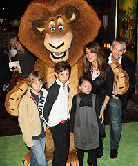 Gary Lineker and fiancée Danielle Bux attend Madagascar | HELLO!