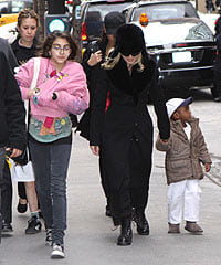 Madonna and Jesus Luz attend Kabbalah meeting | HELLO!