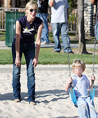 Gwen Stefani, Sharon Stone and Heidi Klum enjoy Easter | HELLO!