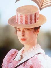 ISABELLA ROSSELLINI LANDS NEW MODELLING CONTRACT AT 50 | HELLO!