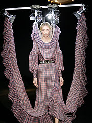 Viktor & Rolf, Yohji Yamamoto, Jun Takahashi, Lights, | HELLO!