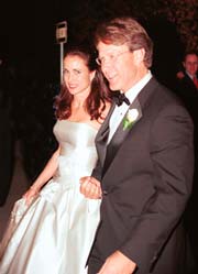 ANDIE MACDOWELL WEDS CHILDHOOD FRIEND IN AN INTIMATE CEREMONY | HELLO!