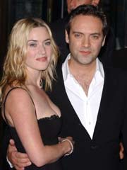 SAM AND KATE ARM IN ARM AT ROAD TO PERDITION PREMIERE | HELLO!