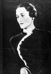 GWYNETH SET FOR A SCANDALOUS ROYAL ROMANCE | HELLO!