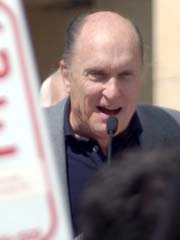 ROBERT DUVALL HONOURED WITH WALK OF FAME STAR | HELLO!