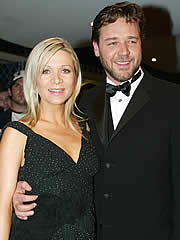 russell crowe, Russell Crowe drops anchor in Sydney | HELLO!