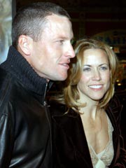 Lance Armstrong and Sheryl Crow go public | HELLO!