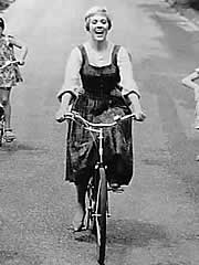 The sound of music returns for Julie | HELLO!