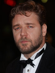 russell crowe, Russell Crowe explains bodyguard brawl | HELLO!