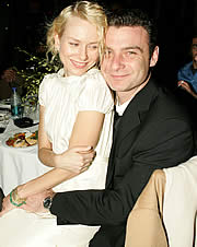 Naomi and New York in palm of King Kong's hand | HELLO!