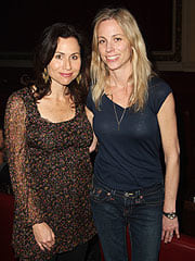 Minnie fuels pregnancy reports as Brits step out for indie flick ...