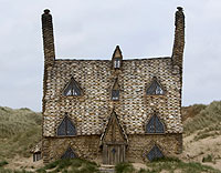 Harry Potter shell house is constructed | HELLO!