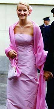 A PARED-DOWN LOOK FOR A FUTURE QUEEN: METTE-MARIT'S STYLE | HELLO!