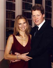 EARL SPENCER WEDS LONGTIME FRIEND CAROLINE FREUD | HELLO!