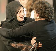 Queen Rania turns Oprah to reunite mother and son on TV | HELLO!