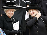 Queen, Sir Edmund Hillary, Lady June Hillary, new zealand, | HELLO!